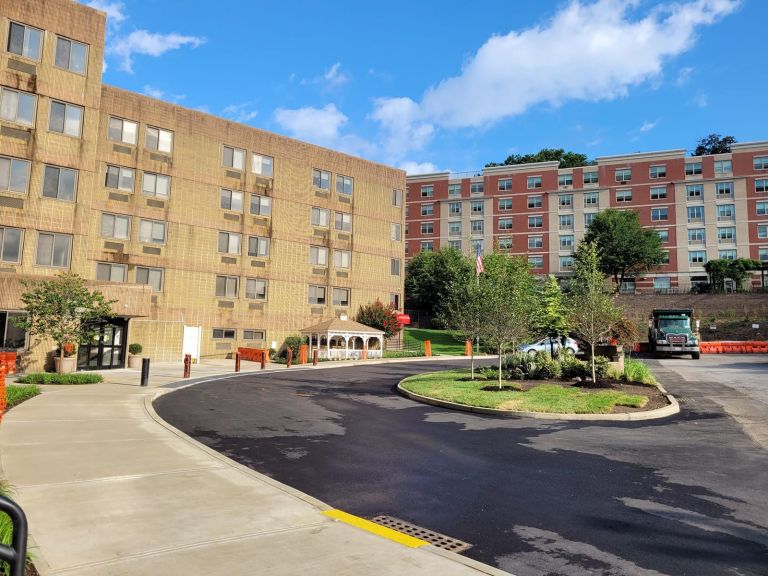 Facilities - The Silvercrest Center